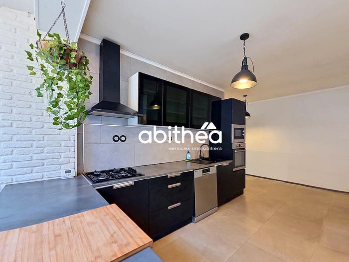Maison 7 pièces à postalCode, à vendre