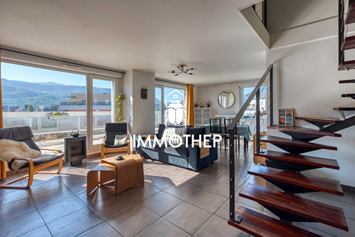 Appartement à vendre - Grenoble, Village Olympique - 4 pièces - 3 chambres