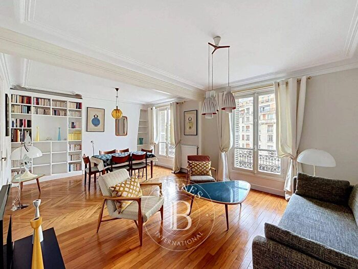 Ternes-Maillot, Paris 17ème arrondissement - Appartement 2 pièces à louer