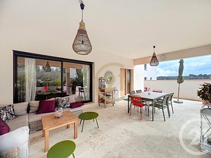 Maison à vendre - Arpaillargues-et-Aureillac - 5 pièces - 3 chambres