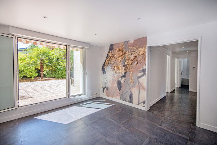 Saint-Germain-en-Laye, Bergette, Debussy : Appartement 3 pièces à vendre