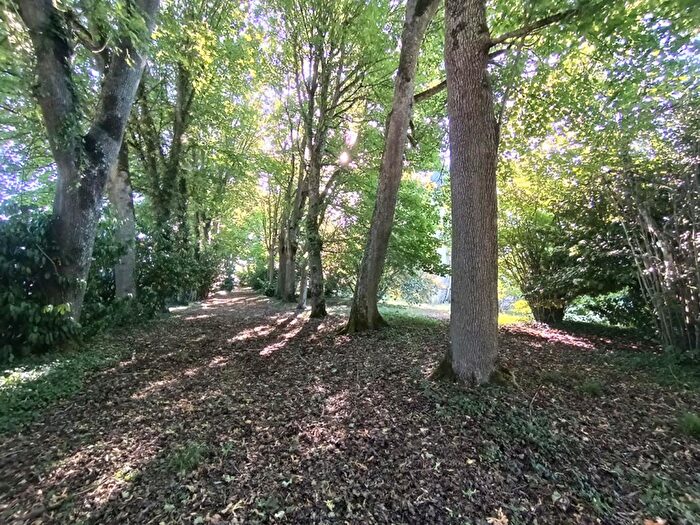 Maison 10 pièces à vendre à Cosne-Cours-sur-Loire
