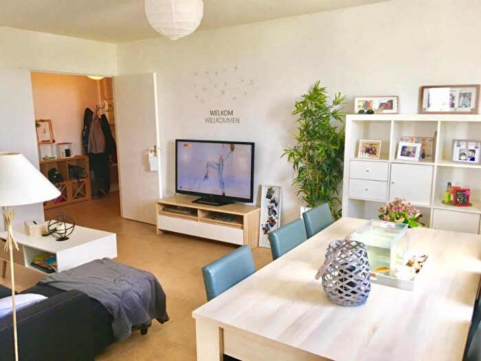 Châtellerault, Ozon : Appartement 4 pièces à louer