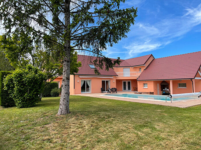Couternon : Maison 8 pièces à vendre
