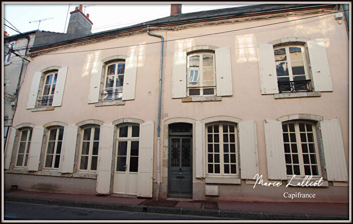 Maison à vendre - Pithiviers - 9 pièces - 6 chambres