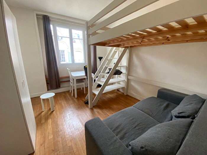 Appartement à louer - Courbevoie, Bécon - 1 pièce