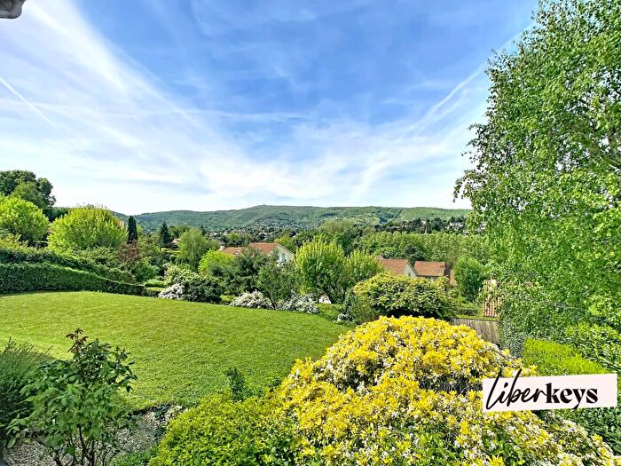 Maison 6 pièces à vendre - Fontaines-Saint-Martin