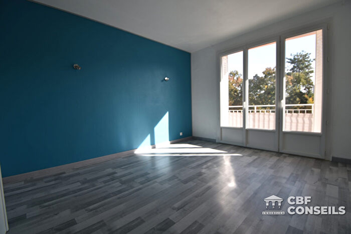 Appartement à louer - Clermont-Ferrand, Vallières, Sallins, Poncillon - 2 pièces - 1 chambre