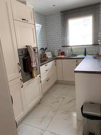 Rive Gauche-Biondi Volets Verts, Creil : Appartement 4 pièces à louer