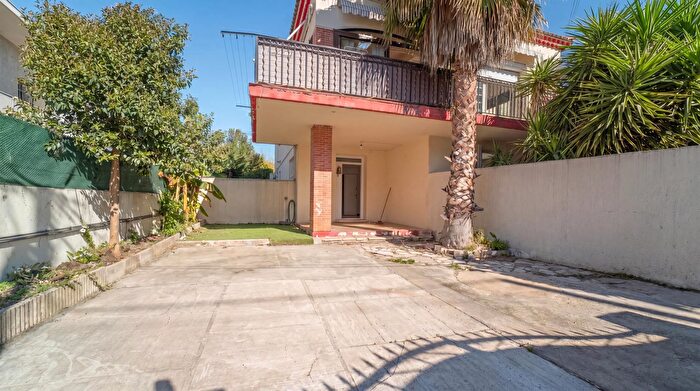 Appartement 4 pièces à vendre - Nîmes, Gare
