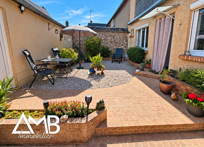 Maison 5 pièces à vendre à Aunay-sous-Auneau