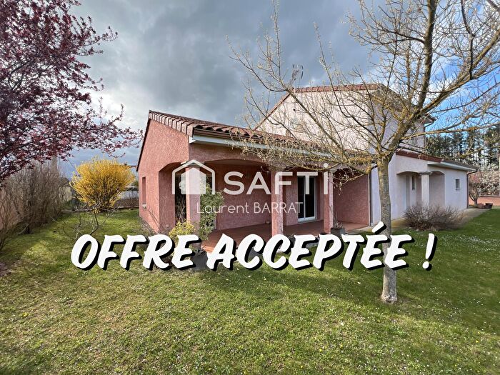 Maison à vendre - Le Breuil-sur-Couze - 6 pièces - 4 chambres