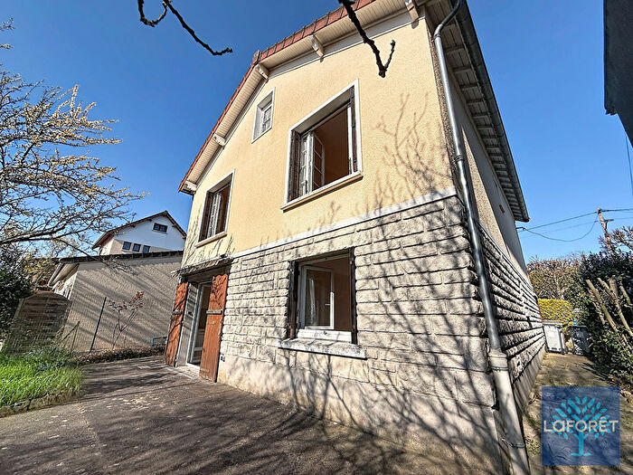 Maison à vendre - Vigneux-sur-Seine, Le Lac - 5 pièces - 4 chambres