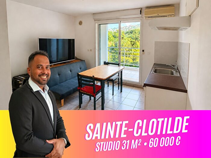 Saint-Denis : Appartement 1 pièce à vendre