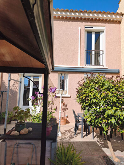 Maison à vendre - Saint-Laurent-de-la-Salanque - 5 pièces - 4 chambres