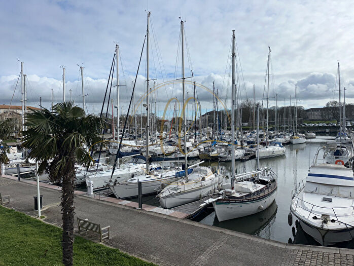 Appartement à vendre - Rochefort, Faubourg Nord, Stade Philaudrie - 2 pièces - 1 chambre