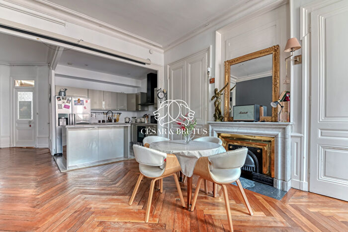 Appartement à vendre - Lyon e , Tête dOr, Vitton - 4 pièces - 3 chambres