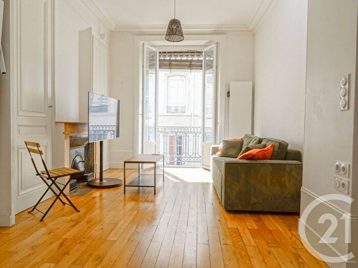 Appartement 1 pièce à Préfecture Liberté, Lyon 3ème arrondissement, à louer