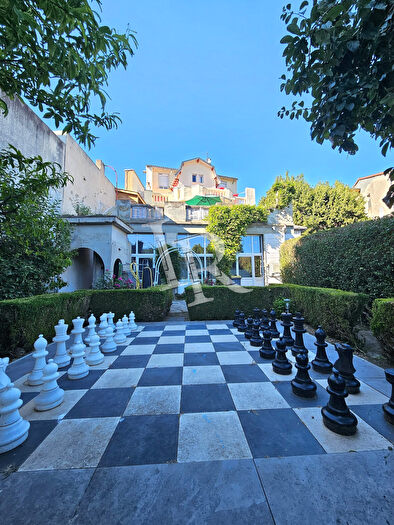 Maison à vendre - Brives-Charensac - 9 pièces - 6 chambres