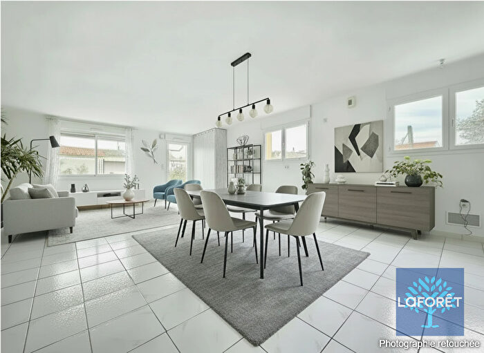 Maison à vendre - Maché - 5 pièces - 3 chambres