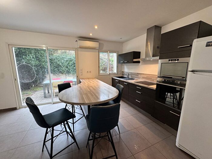 Appartement à louer - Sisco - 2 pièces - 1 chambre