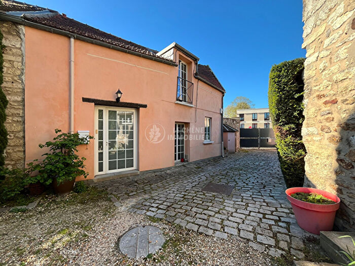 Maison 4 pièces à vendre - Saint-Nom-la-Bretèche