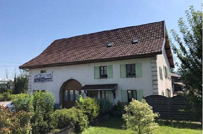 Appartement à louer - Trévenans - 5 pièces - 4 chambres