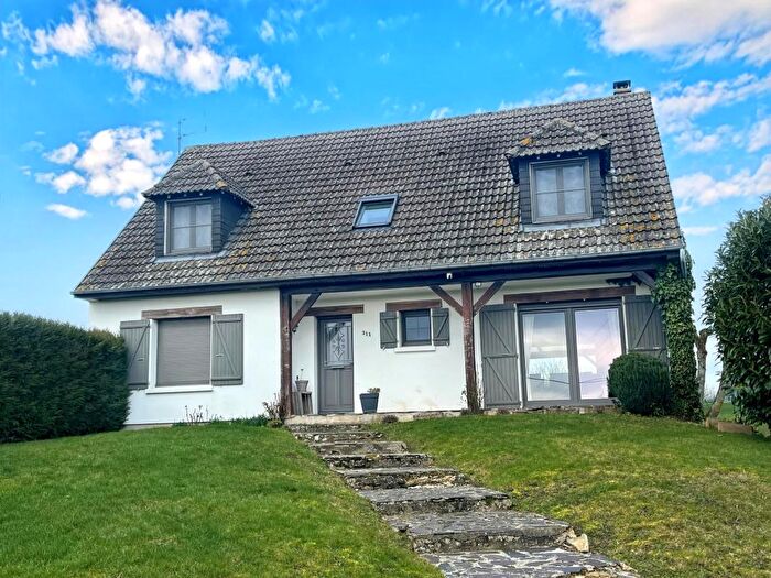 Maison à vendre - Étreux - 6 pièces - 4 chambres