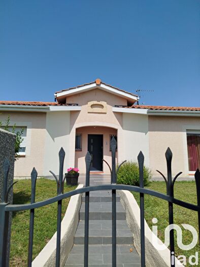 Maison à vendre - Blanquefort, Le Bourg - 6 pièces - 4 chambres