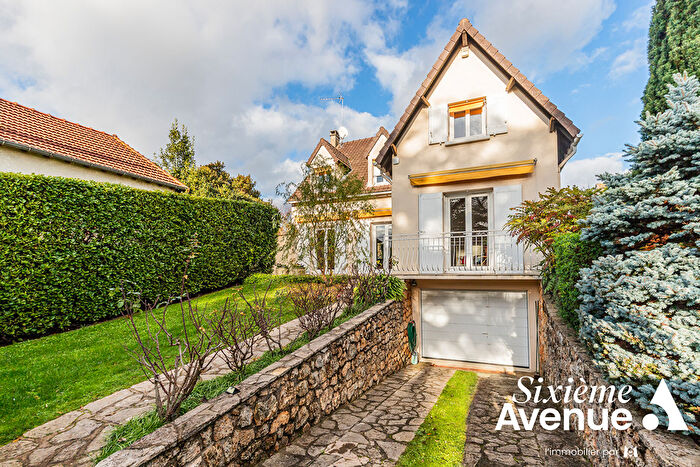 Maison à vendre - Chilly-Mazarin, Pavillons Sud - 7 pièces - 5 chambres