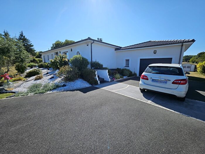 Maison à vendre - La Chapelle-Gonaguet - 6 pièces - 4 chambres