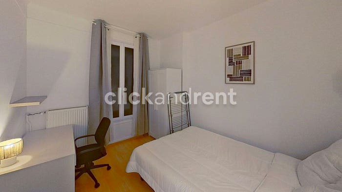 Petit Colombes-Charles de Gaulle : Appartement 5 pièces à louer