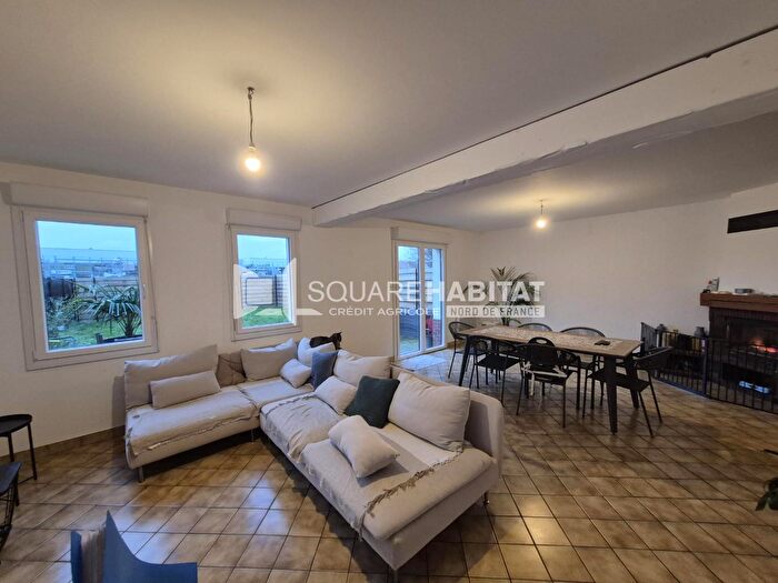 Maison à louer - Longuenesse - 4 pièces - 3 chambres