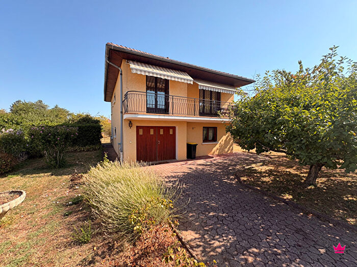 Maison 4 pièces à louer à Meyzieu, Sud Ouest