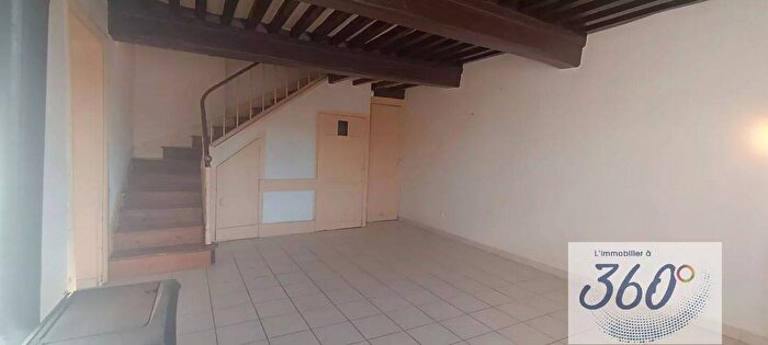 Appartement à louer - Matour - 3 pièces - 2 chambres