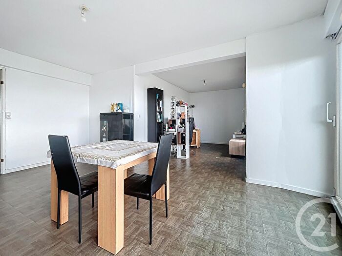 Appartement 4 pièces à vendre à Le Mée-sur-Seine, La Croix Blanche