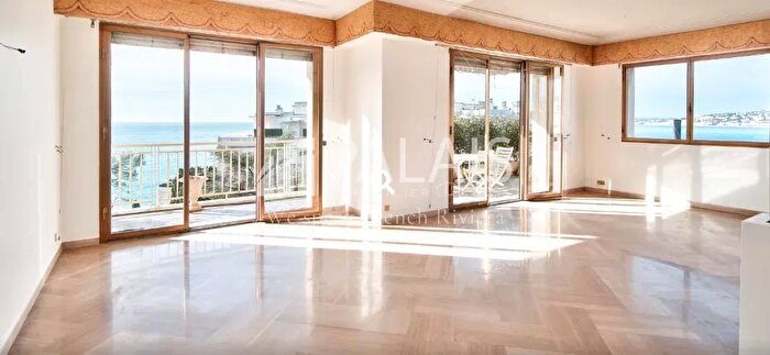 Appartement 4 pièces à Nice, Mont-Boron, à vendre