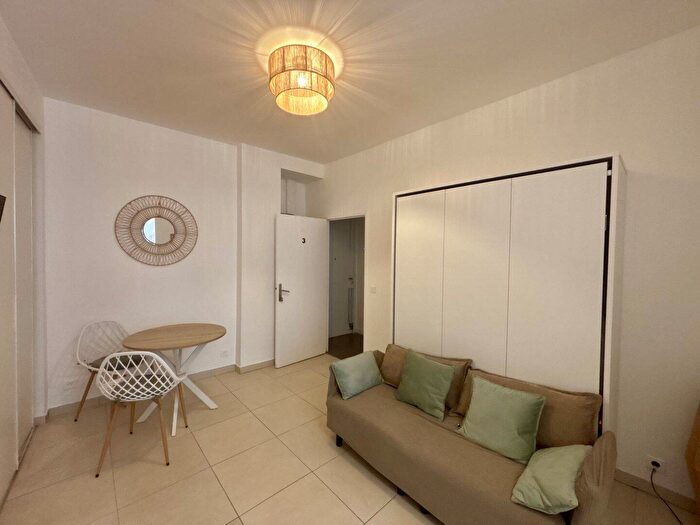 Nice : Appartement 1 pièce à louer