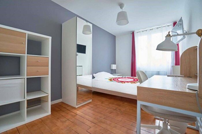 Appartement à louer - Bourg, Lambersart - 1 pièce