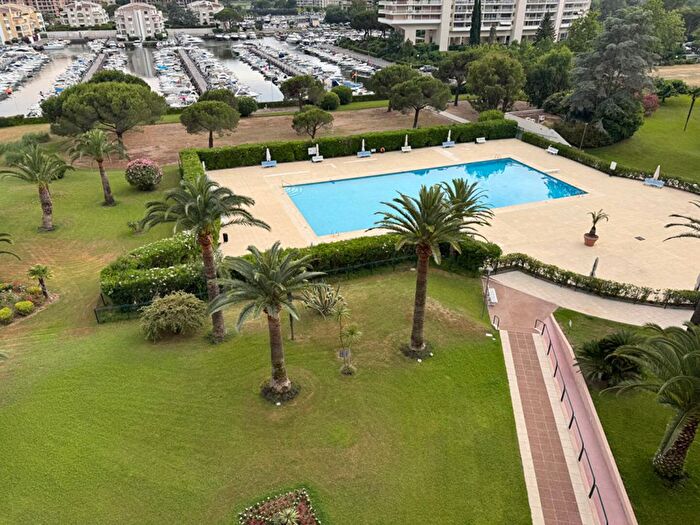 Appartement 3 pièces à Mandelieu-la-Napoule, La Napoule, à vendre