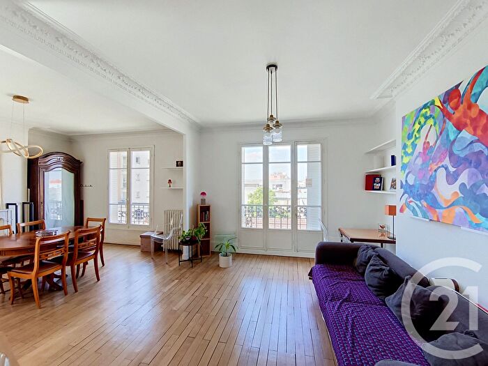 Appartement 4 pièces à vendre - Saint-Denis, République, Gare