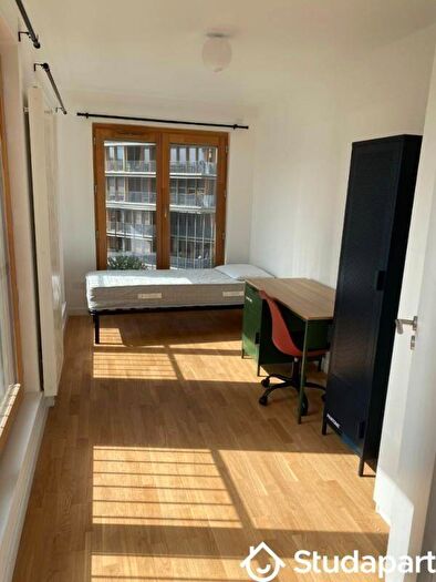 Appartement à louer - Amiraux-Simplon-Poissonniers, Paris ème arrondissement - 1 pièce - 1 chambre