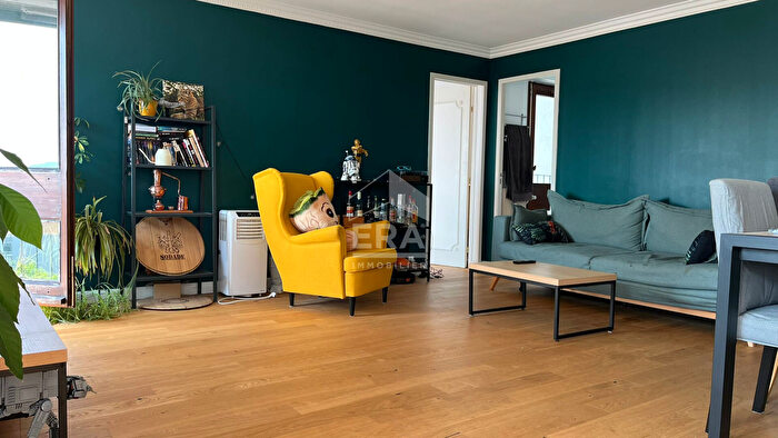 Appartement à vendre - Épernay, Vignes Blanches, Beausoleil - 2 pièces - 1 chambre