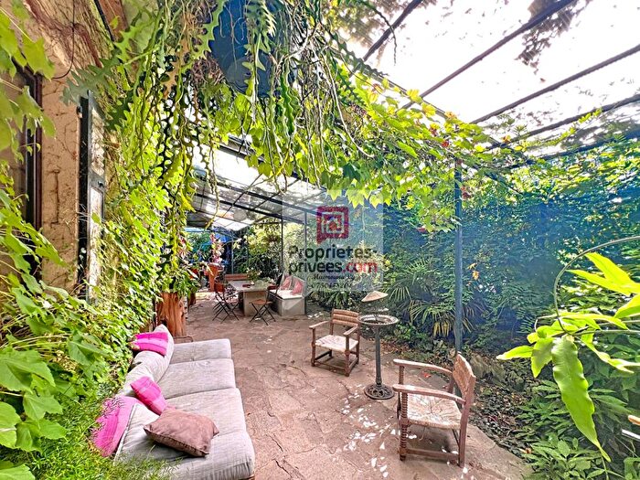 Maison à vendre - Gilly-sur-Isère - 15 pièces - 6 chambres