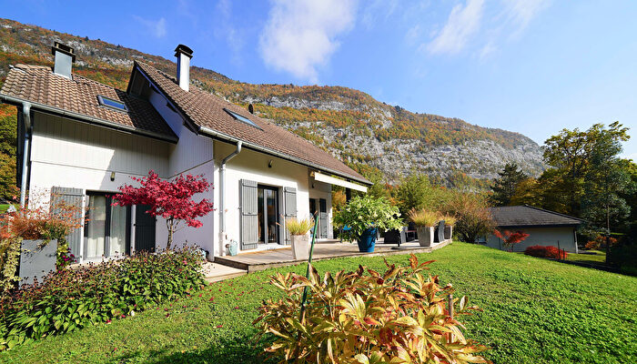 Maison à vendre - Dingy-Saint-Clair - 6 pièces - 4 chambres