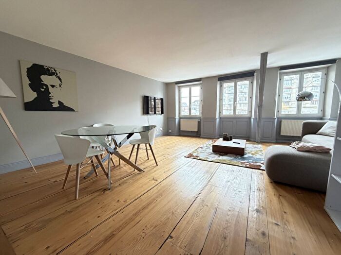 Appartement à louer - Strasbourg - 2 pièces - 1 chambre