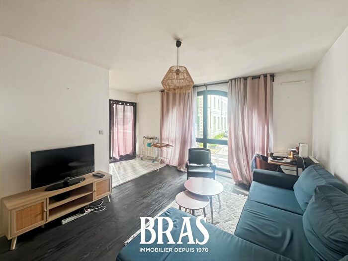 Nantes, Saint-Clément, Jardin des plantes, Caserne Lamoricière - Appartement 2 pièces à louer