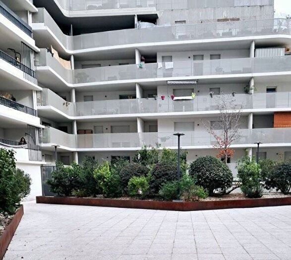 Appartement à louer - Marseille ème - 1 pièce