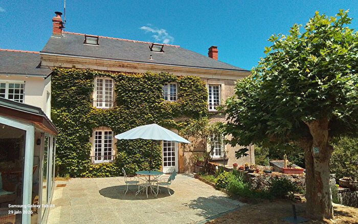 Maison 8 pièces à vendre à Martigné-Briand