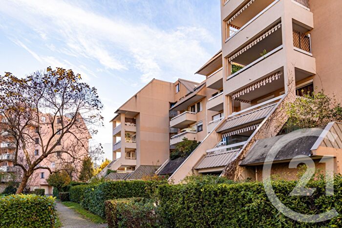 Appartement à vendre - Échirolles, Village, La Commanderie - 4 pièces - 3 chambres